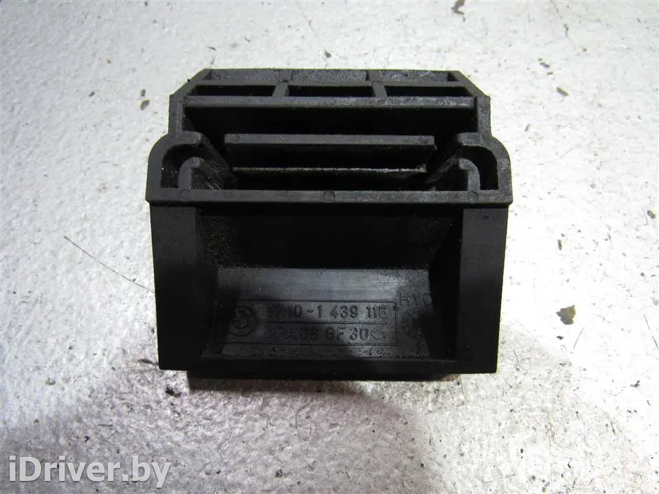 Кронштейн радиатора BMW X5 E53 2003г. купить в Минске | 59832059